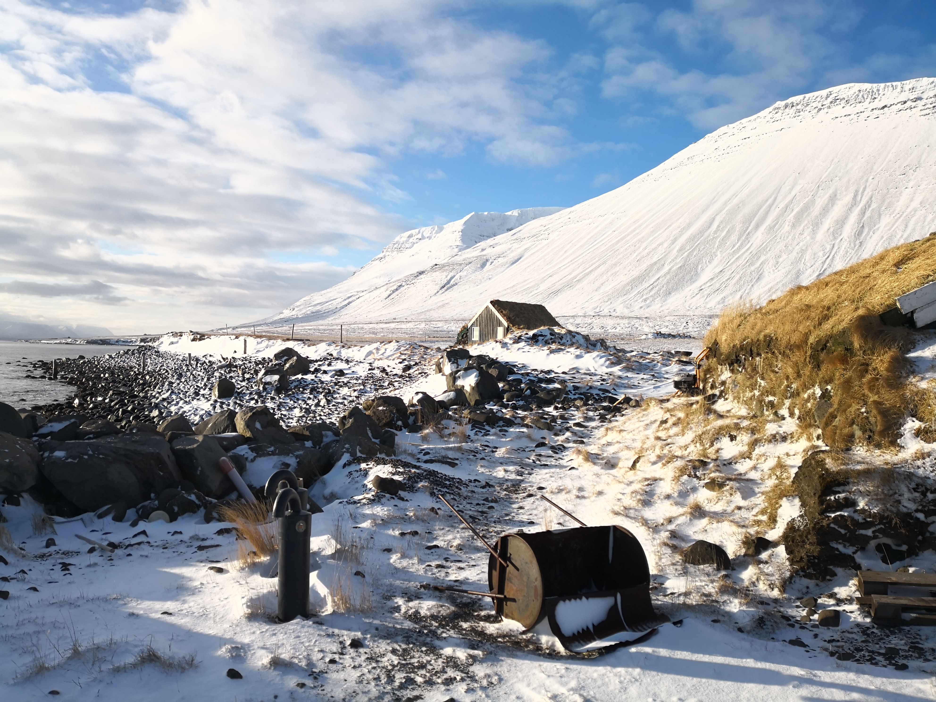 Iceland Day 5 – Grettislaug, a hotpot day – The world is big